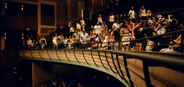 What to Expect on Opening Night | Glitz, Glamour and All The Free Wine
